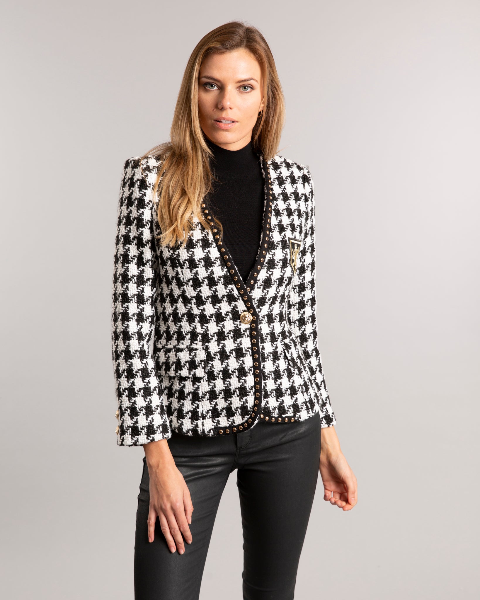 Cheltenham Houndstooth Blazer – Classic & Elegant Outerwear
